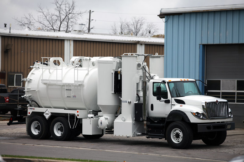 Product Spotlight: HydroChem PSC - Aquavac 4150